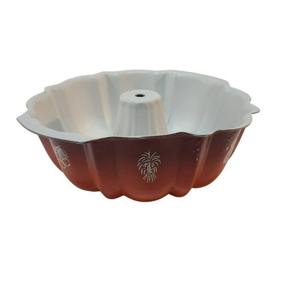 Kitchen | Vintage Fruit Print Bunt Cake Pan Orange White | Poshmark
